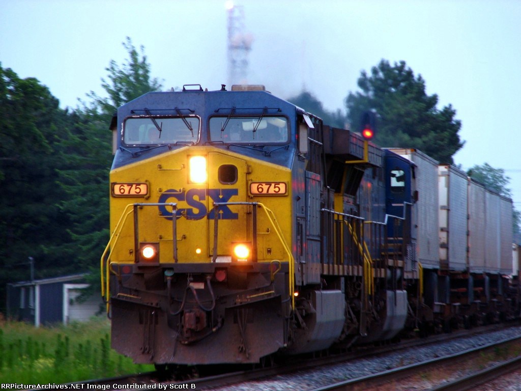 CSX 675 Q117